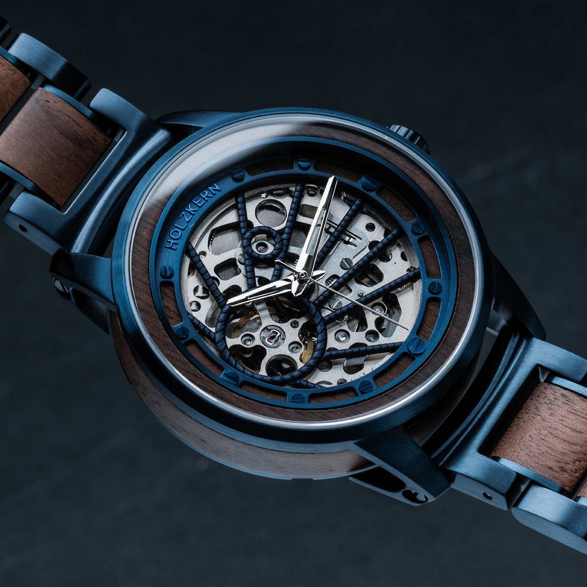 Cobalt (Walnut/Blue) | Holzkern Wood Watches