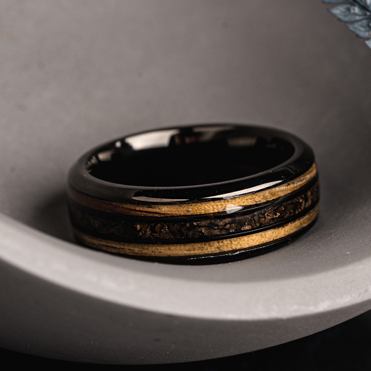Cartesian Ring (Zebrawood/Black) | Holzkern