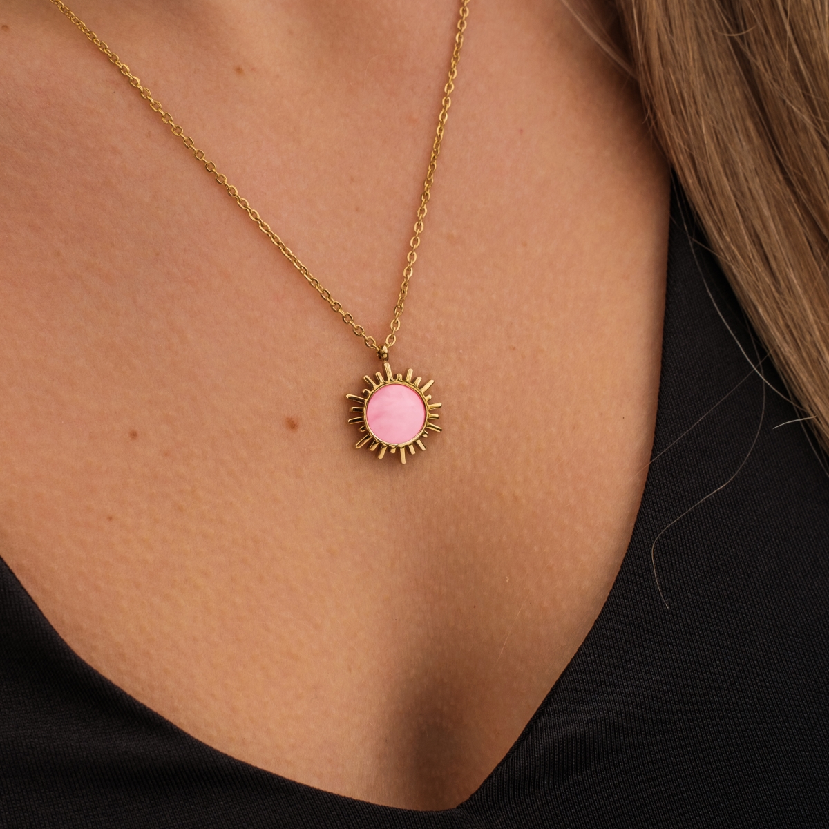 Shade Necklace (Pink Nacre/Gold) I Holzkern Wood Watches