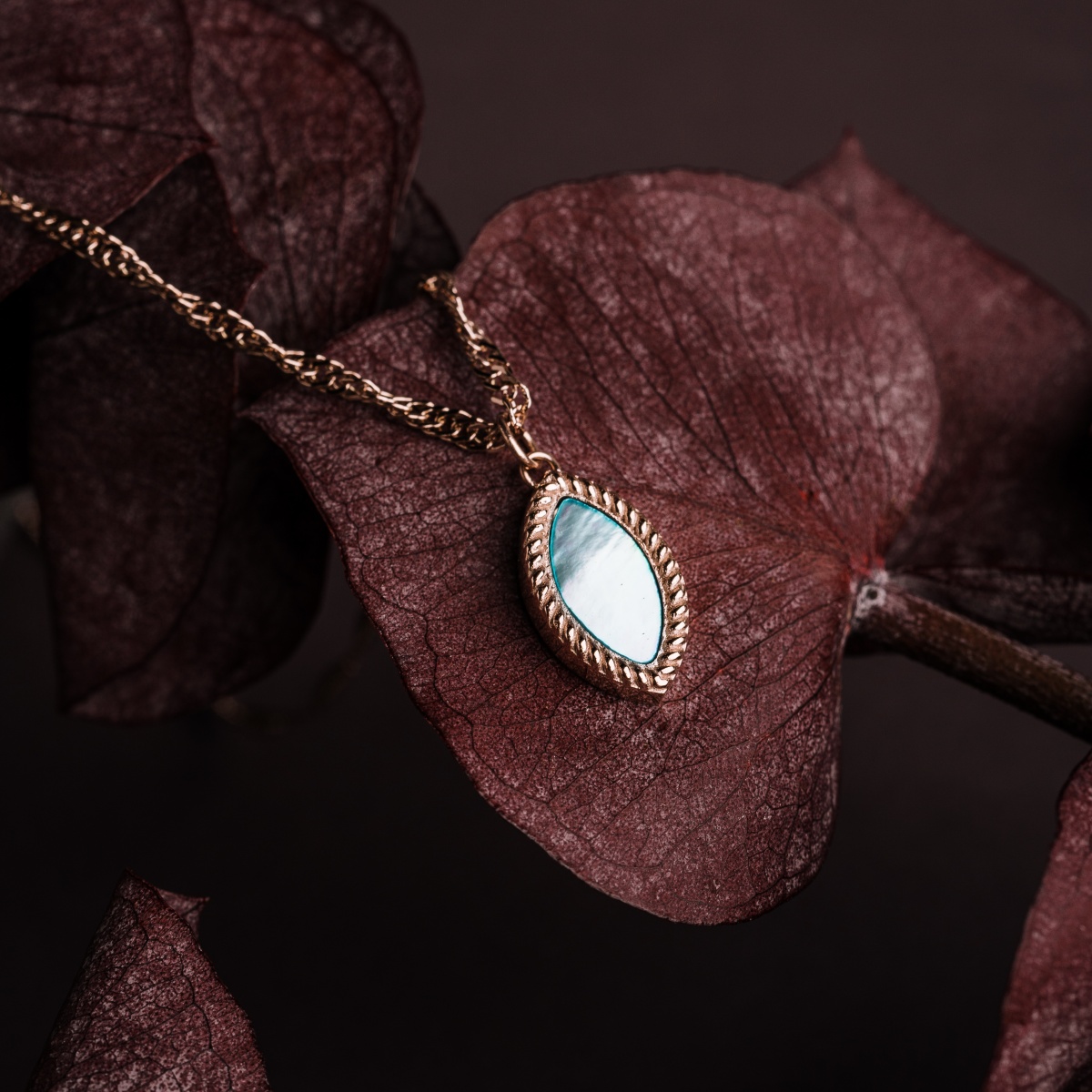 Visual Necklace (Nacre/Rose Gold) | Holzkern