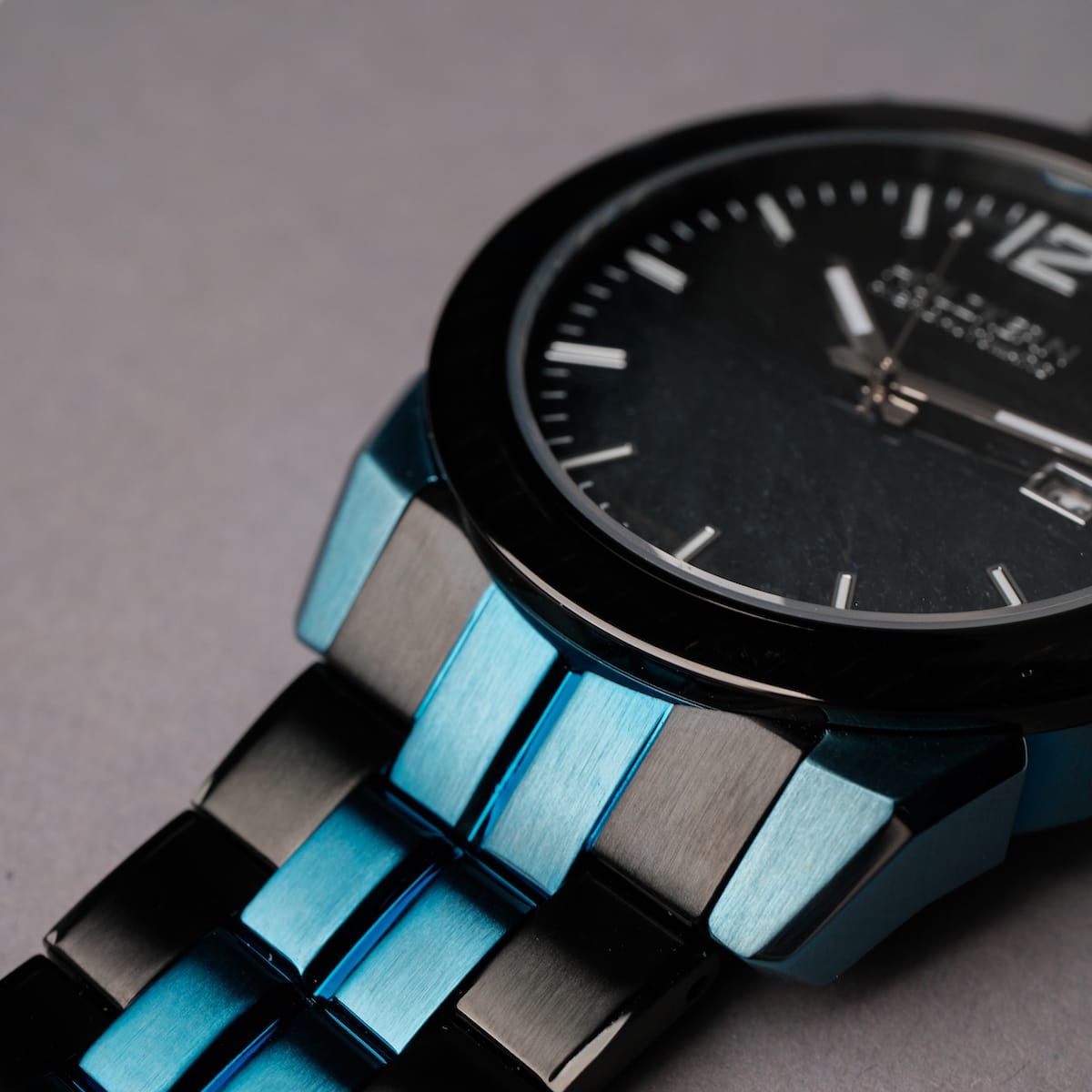 Glaciersurge (Hawk’s eye/Maple) | Holzkern Wood Watches